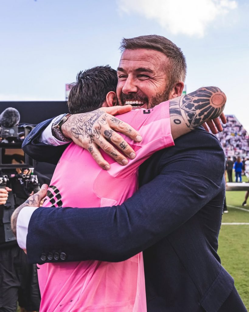 David Beckham & Lionel Messi Berpelukan di Lapangan! Inter Miami Raih ...