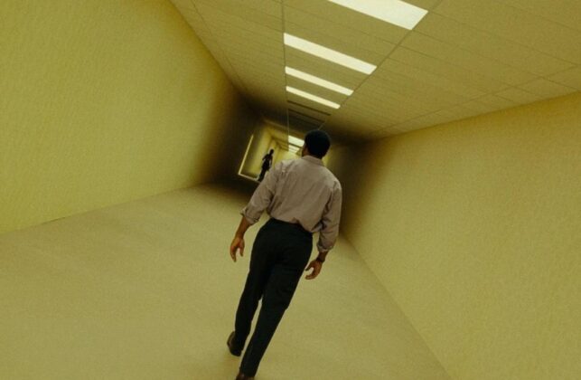 Backrooms Raih Peringkat Pertama Dunia, Horor Liminal Space yang Bikin ...